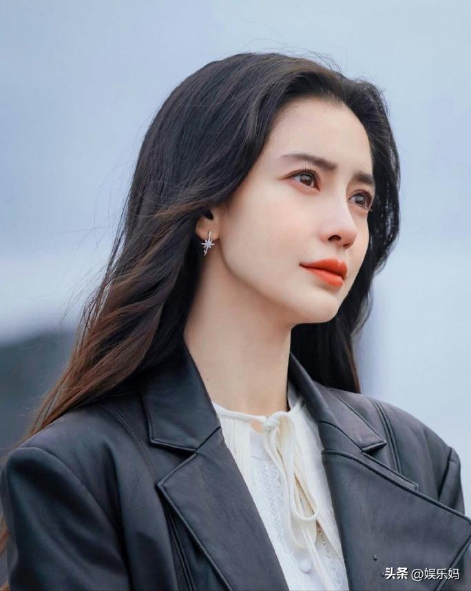 Two dramas hit the street in succession, can Yang Ying carry the drama ...