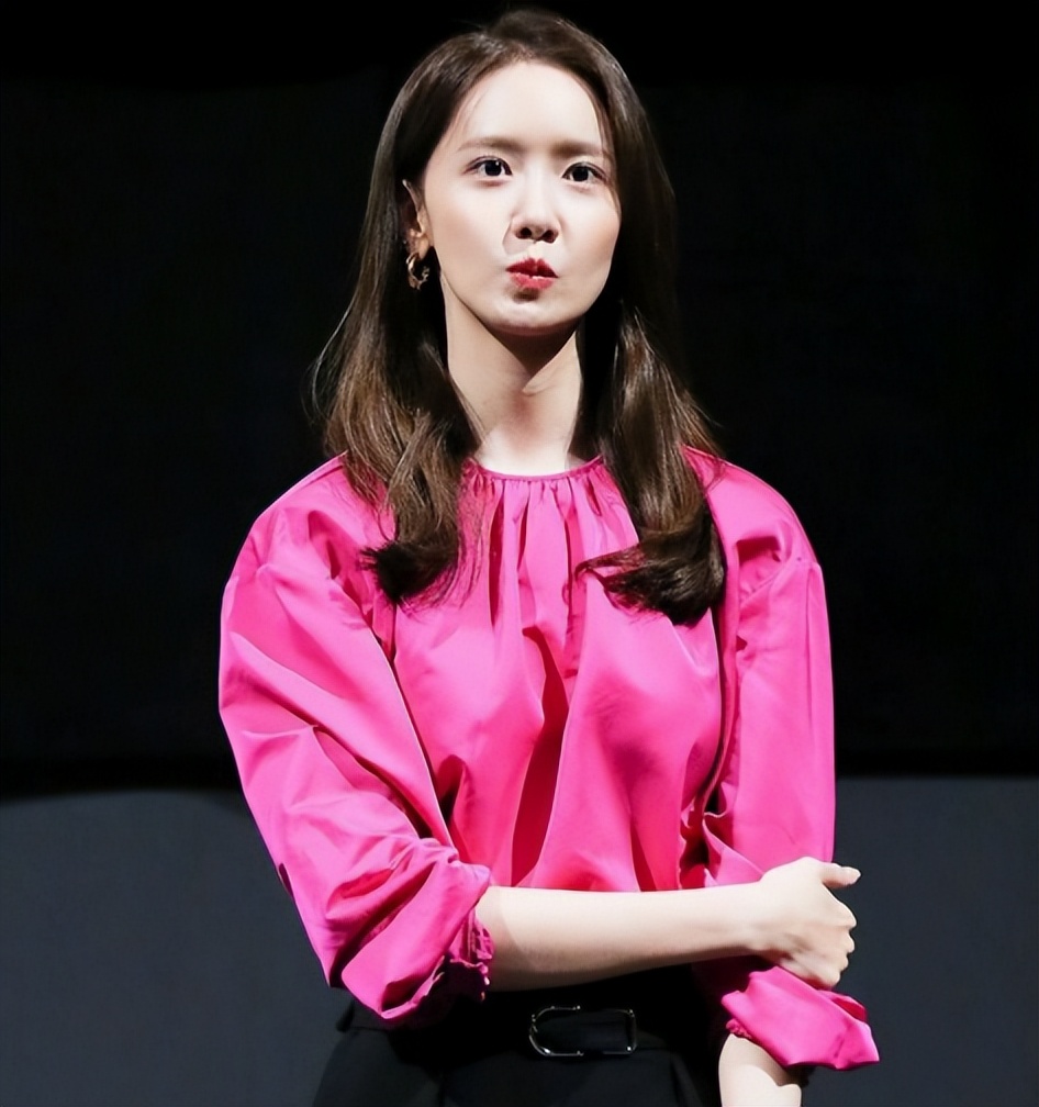 Lin Yuner, who arrogantly declared that she would never marry a Chinese ...