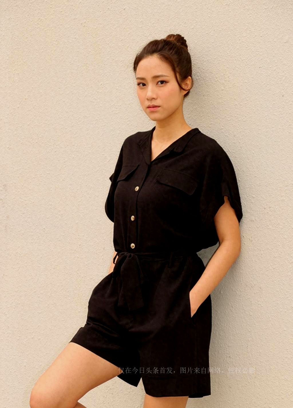 TVB praises Xiaohua for her crazy fitness for the role. She has reached 101% body fat and has a ...