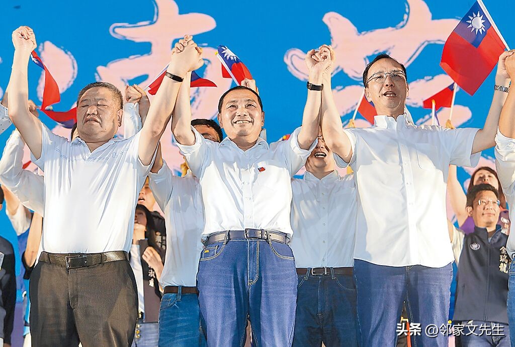 Hou Youyi and Han Guoyu of the 723 National Congress of the Kuomintang ...