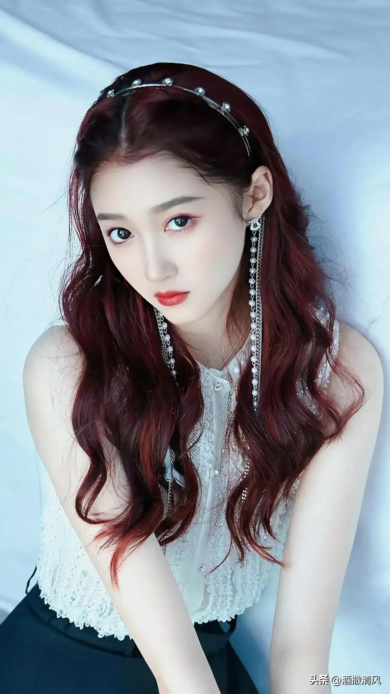 Guan Xiaotong - iNEWS