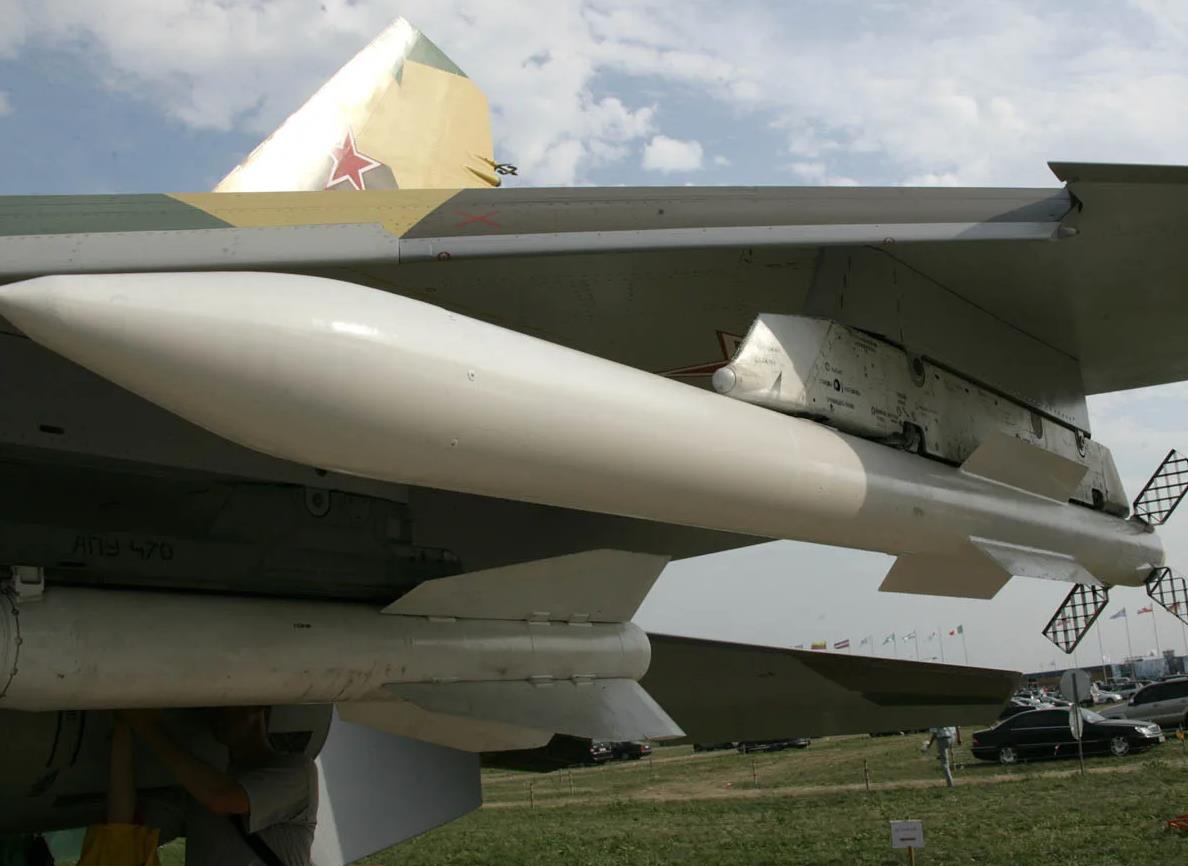 Russia's R-37 series of missiles have surpassed attack performance and ...