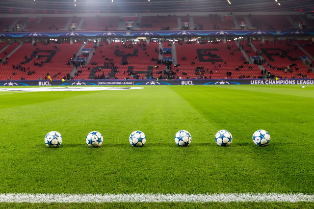 Temperate Football Style Formation - iMedia