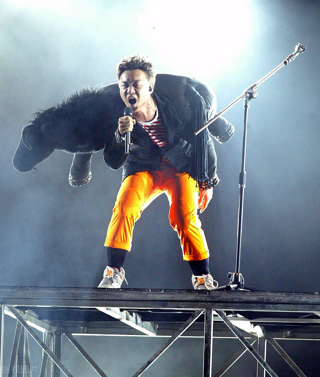 Eason Chan's classic songs take you into the good memories of your ...