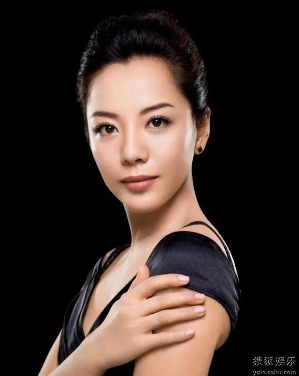 Yang Ziyan's beautiful picture - iNEWS
