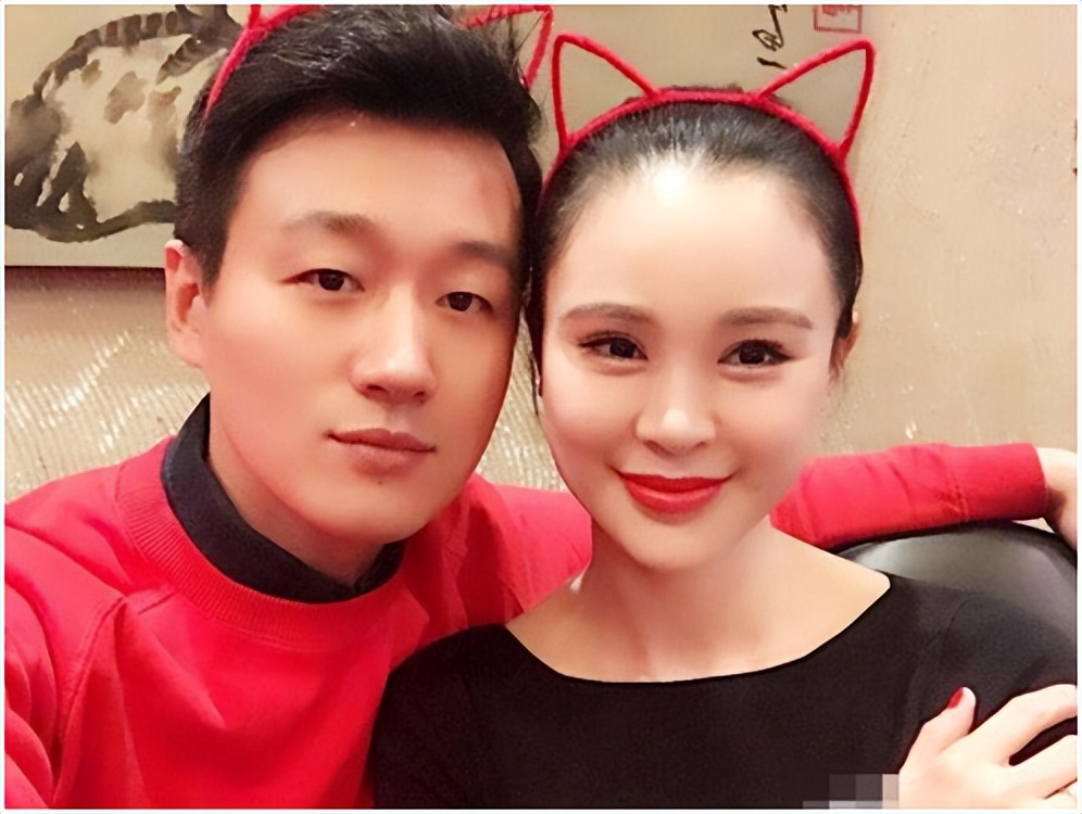 After Tong Dawei broke up with his wife Guan Yue, he needed someone to accompany him to sleep ...