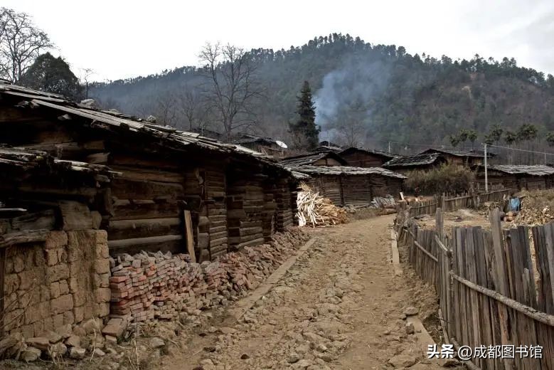 The traditional music of the Qiang, Pumi and Lisu nationalities under ...