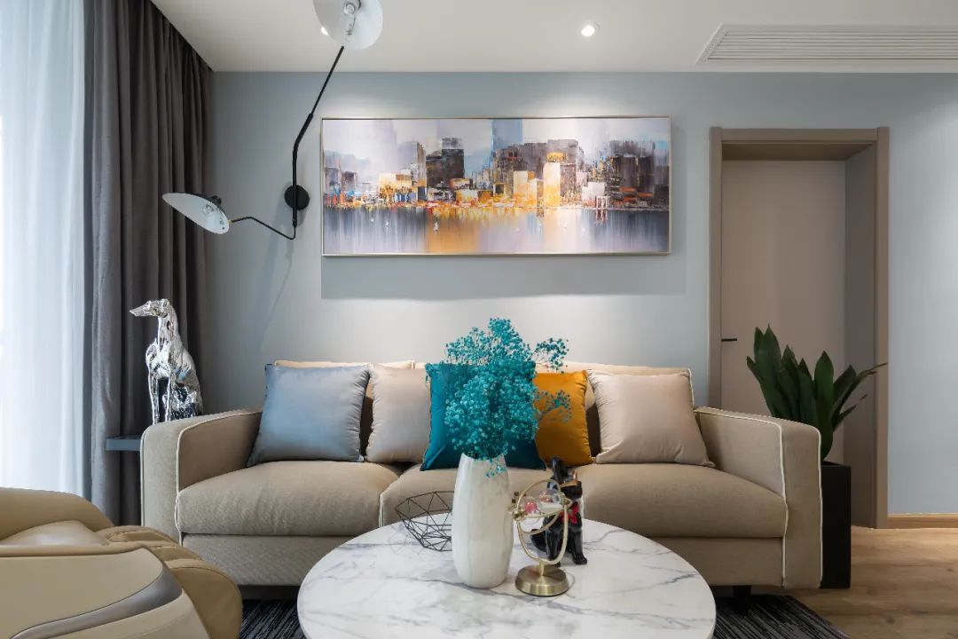 What is the value of decorative painting? - iNEWS