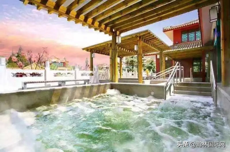 Beijing Bay and the central axis reflect the natural and cultural ...