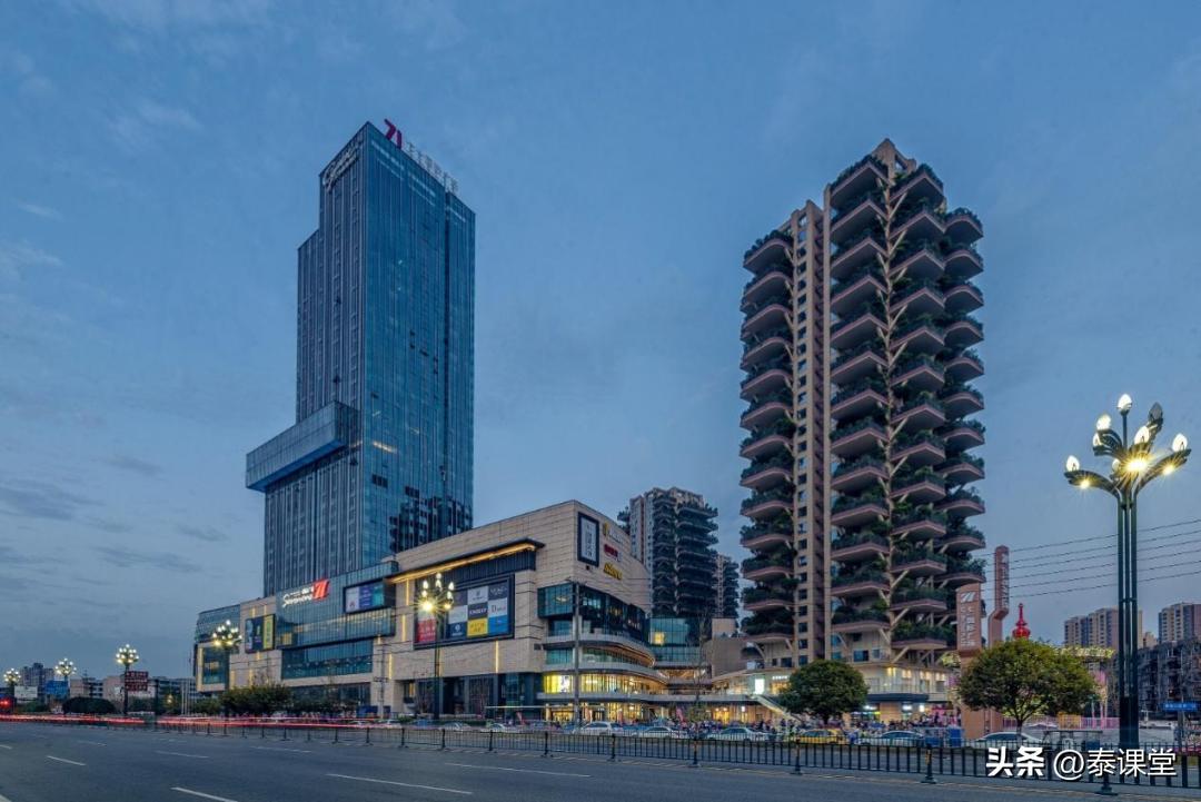 Digging, Digging: 8 Questions to Designers about the Fourth Generation ...