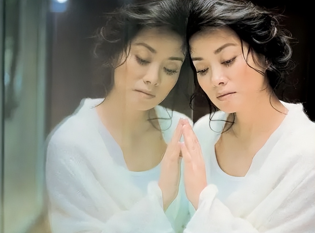 Singer Mao Amin: One year after her husband died of illness, she left ...