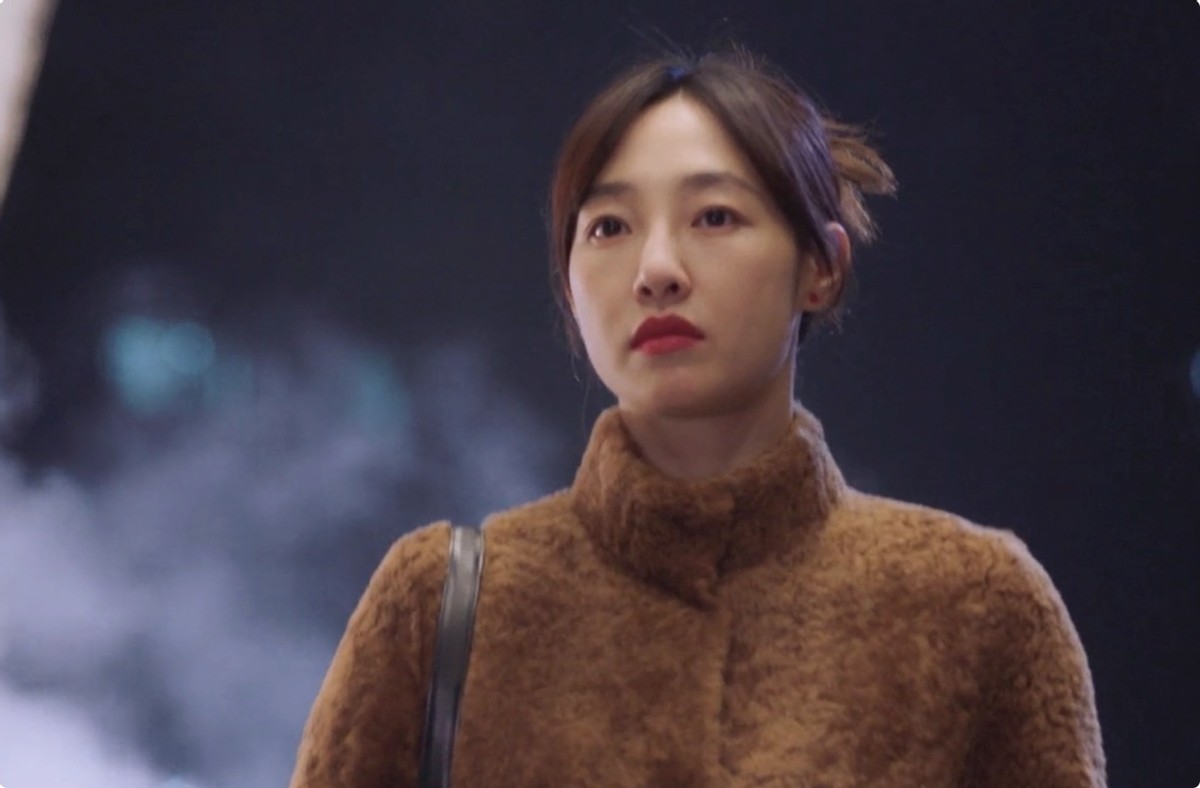 good guy!"Welcome", which was chased by Bai Baihe, was amazed by Xue Haojing's startling glance ...