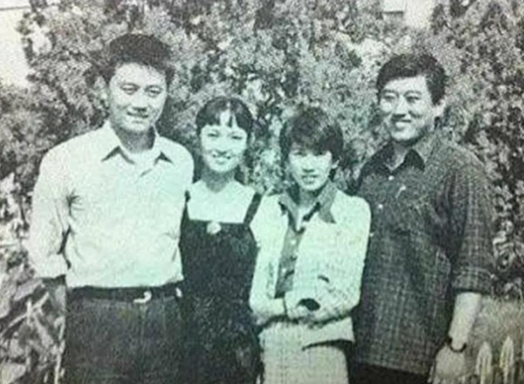 Contemporary writer Wang Shuo: Zeng Yan is sorry for his wife and ...