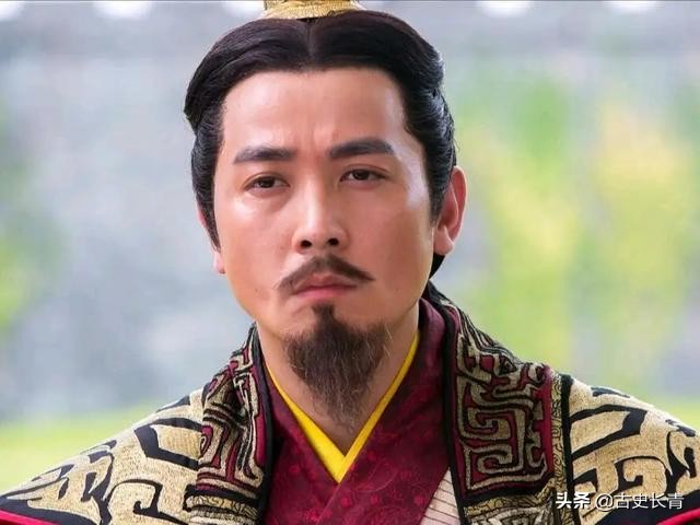 When King Wei of Qi personally worshipped Zhou Tianzi when he was young ...