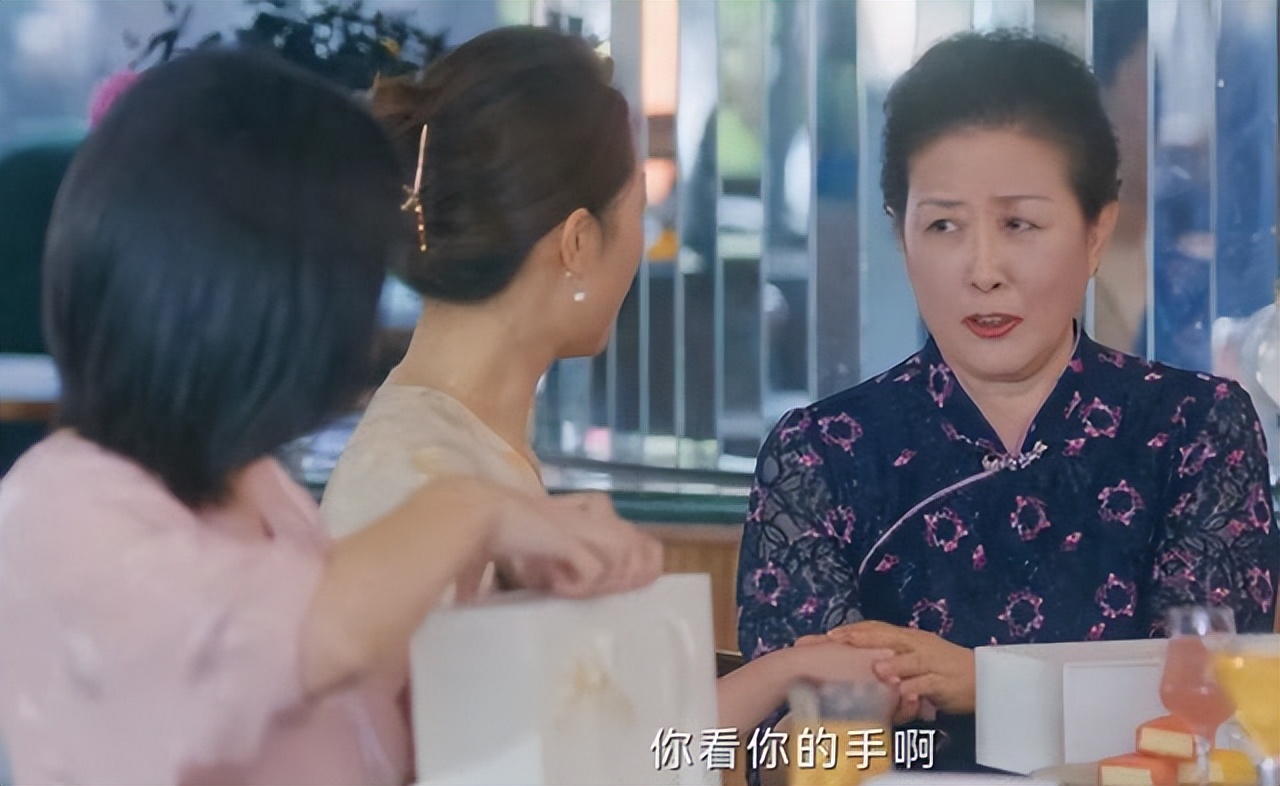 Xiao Zhan asked Wang Lin: Why did Luo Meijuan guest star in "The Sun Is ...