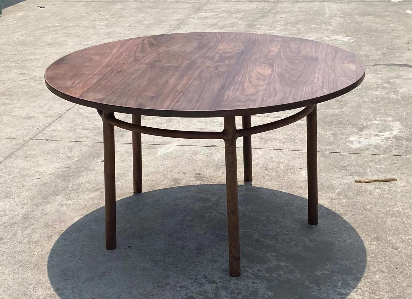 1.4 meters large round table, with good meaning and comfortable use - iNEWS