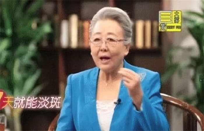 In order to earn extra money, the crew played tricks, and the real ...