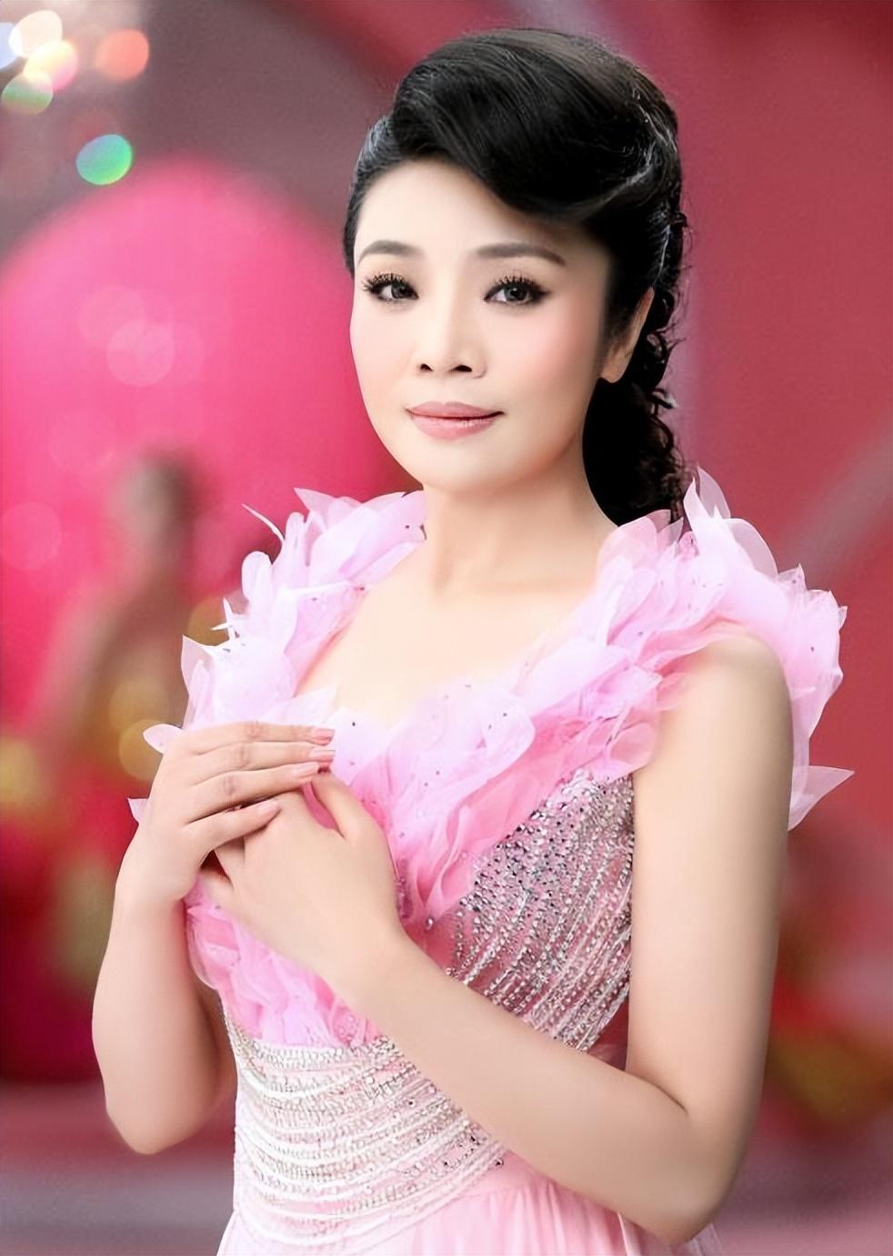 Li Danyang: If she never gets married, she will have fame and fortune, but is she really happy ...
