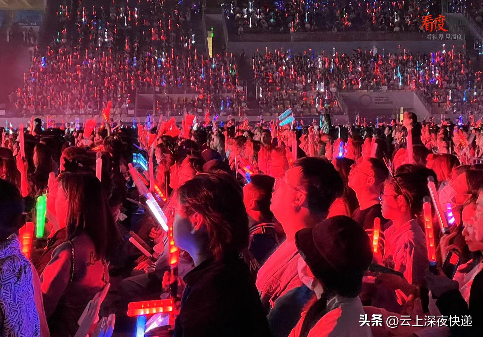Li Ronghao made the concert into a movie, everyone who comes to the ...