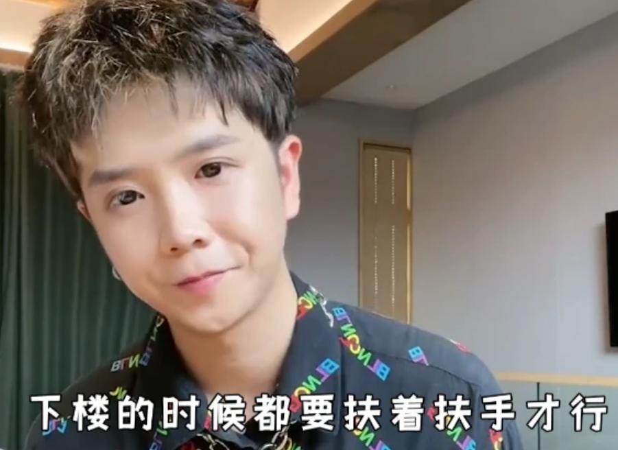 Xiang Zuo made his first appearance after the turmoil of marriage ...