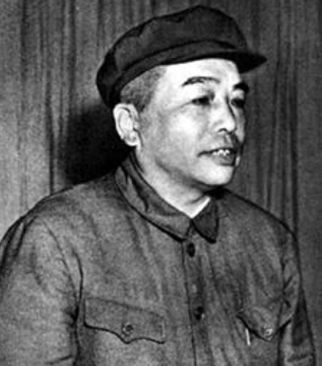 Peng Dehuai was seriously ill and asked to see Zhu De but was refused ...