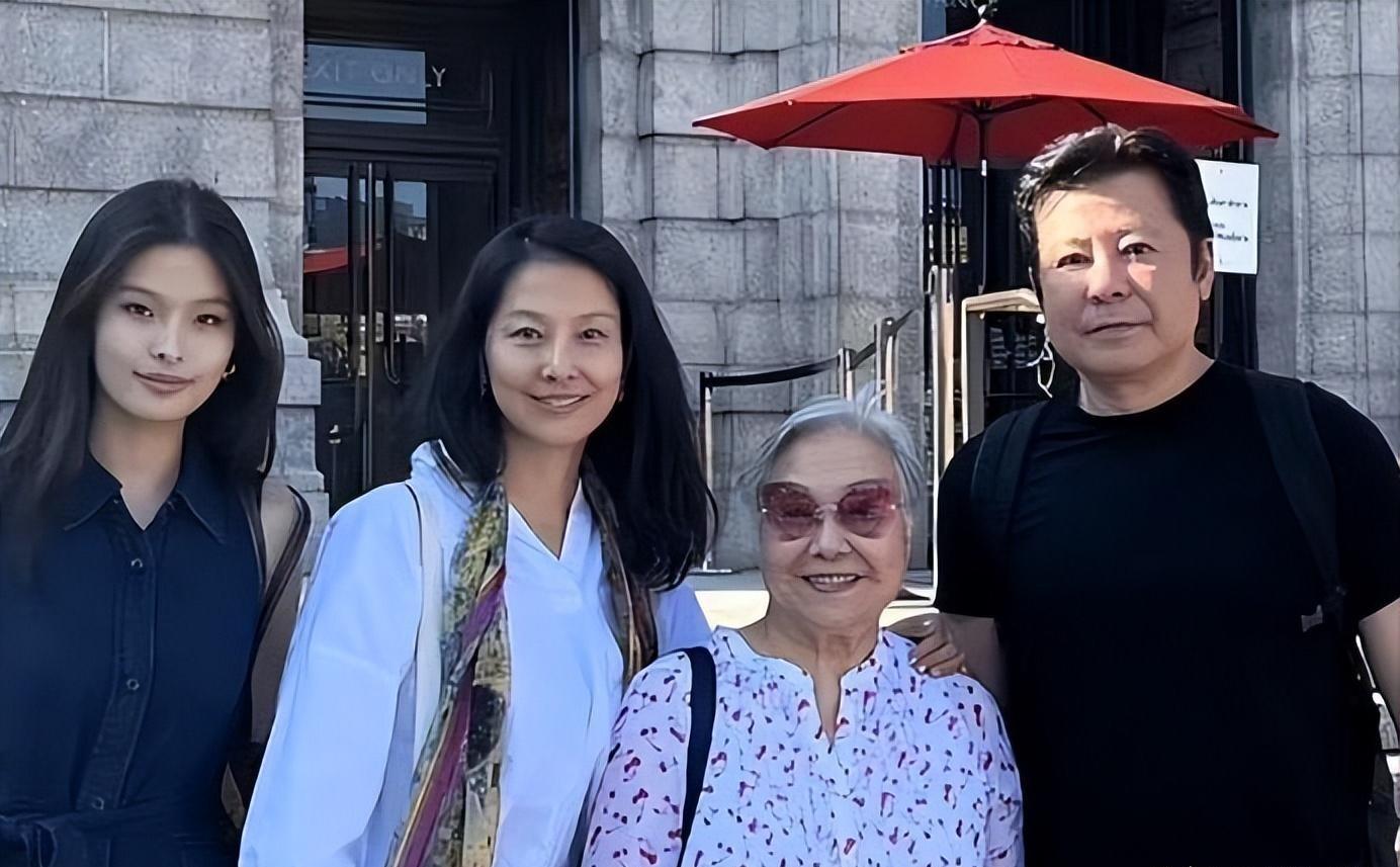 The 57-year-old actor has settled in the United States for three ...