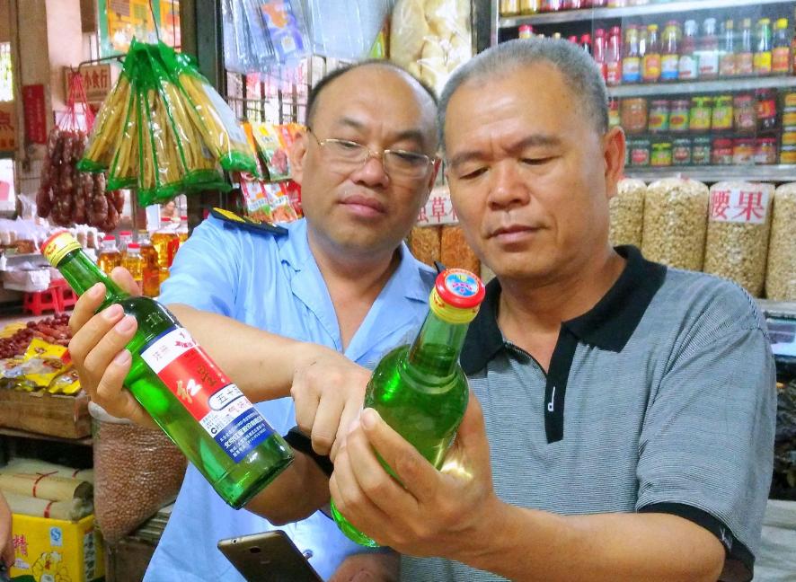 Both Red Star and Yongfeng are Erguotou, which one has a stronger ...