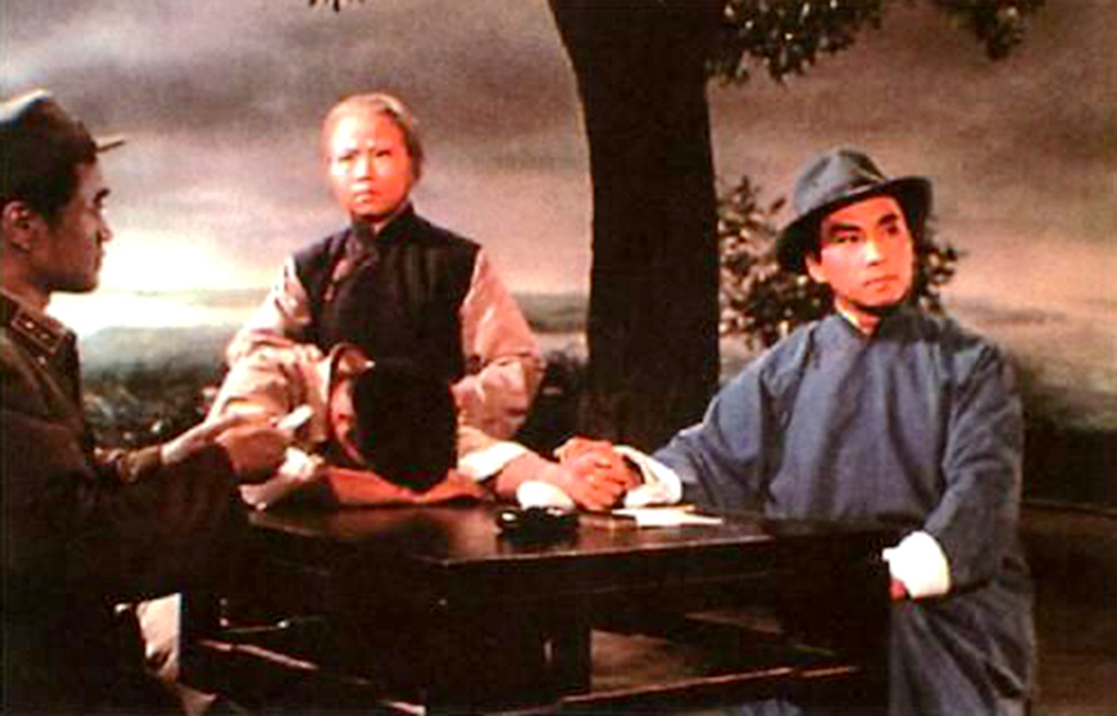 Remember Secretary Cheng in the model play "Shajiabang"?Infrequent ...
