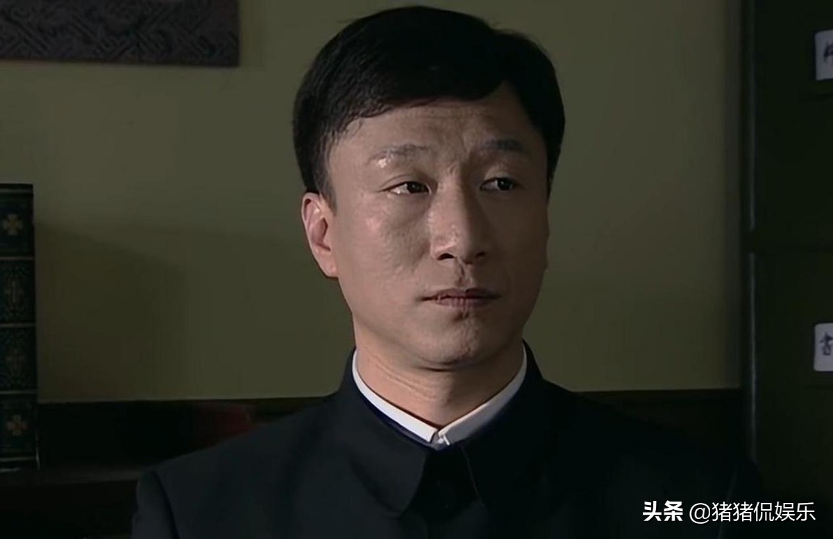 After "Cliff", Zhang Jiayi came again with a spy war drama, the gold ...