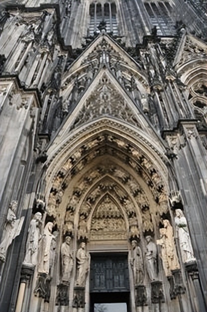 Cologne Cathedral, Germany: Representative of German Gothic ...
