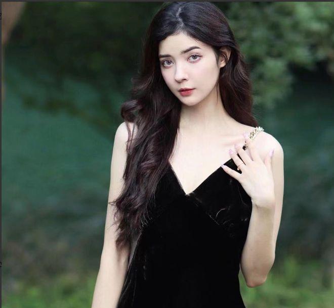 Actor Tang Yuzhe officially announced that his marriage proposal was ...