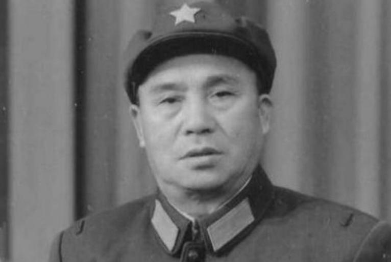 In 1950, the first battle of the 38th Army was unfavorable. Peng Dehuai ...