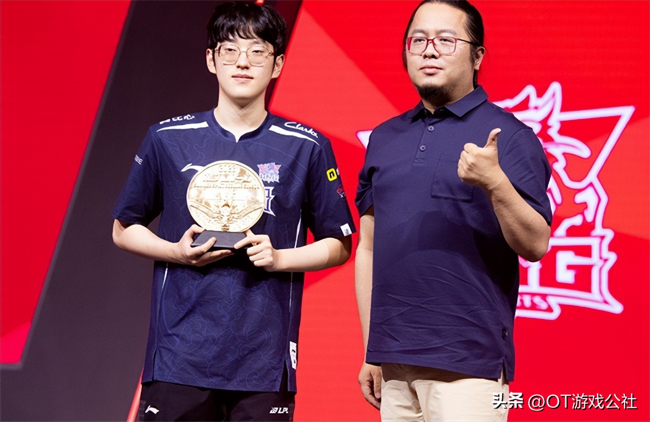 scout、湯圓領獎後，主播分析RNG、LNG合同：gala進s賽就得回RNG - 資訊咖