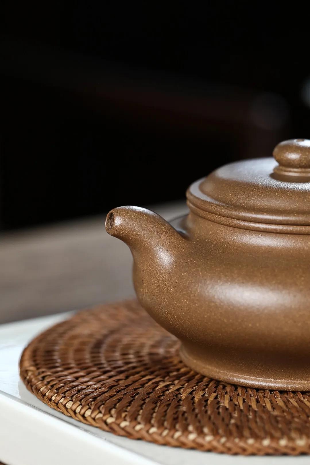 "Xu Bian" Mu Jinfen (research-level senior arts and crafts artist) - iNEWS