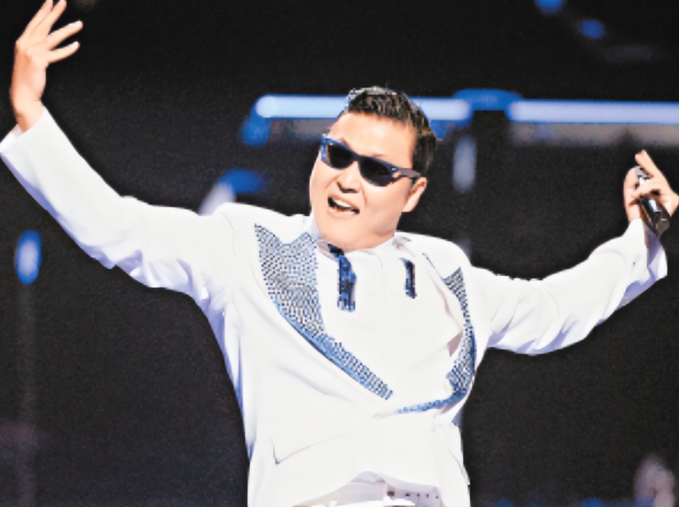 With horse-riding and dancing all over the world, he earned 15 billion ...