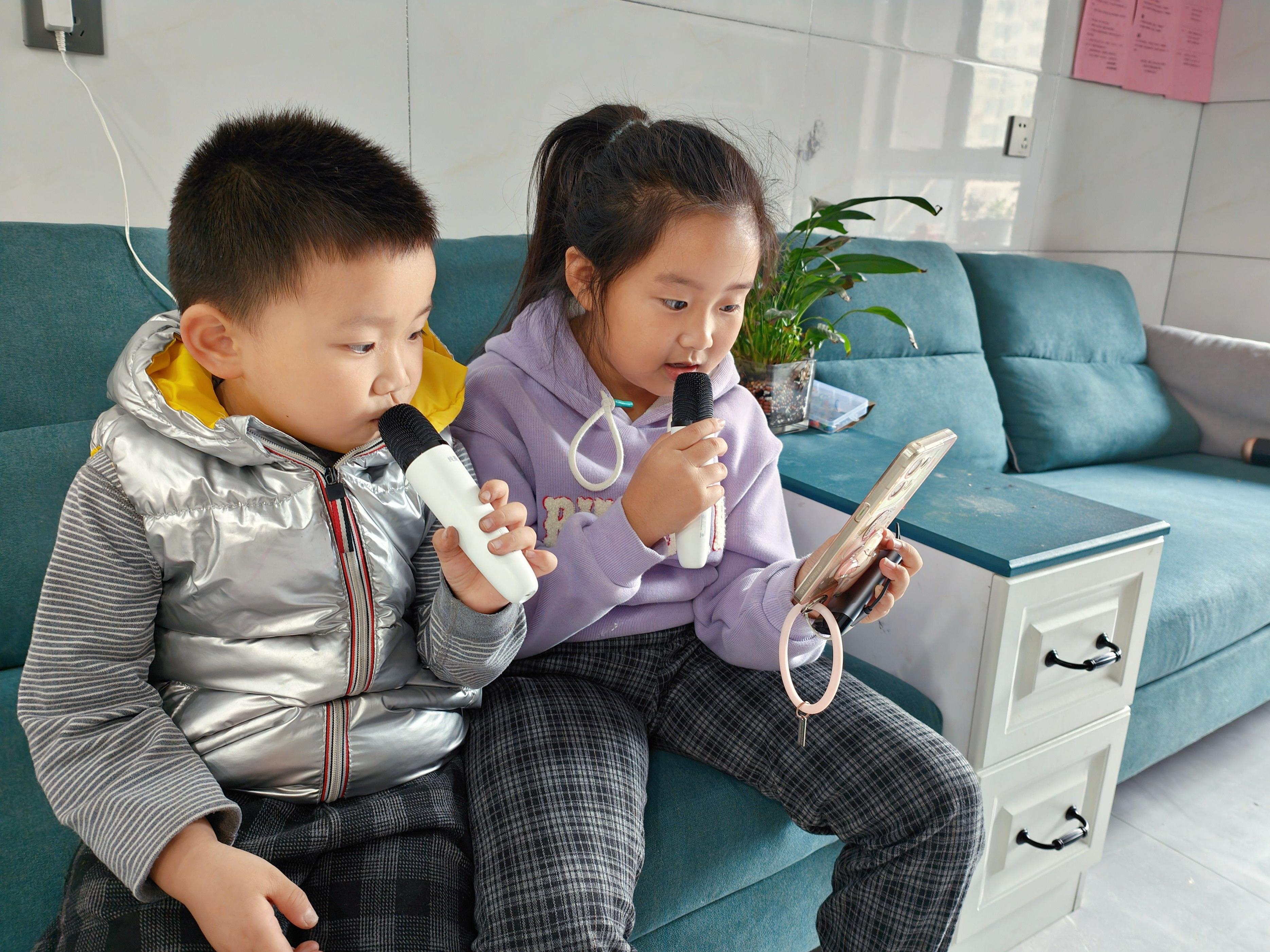 Don't go to KTV anymore, pure wheat Q1Pro microphone, you can be a microphone at home - iNEWS