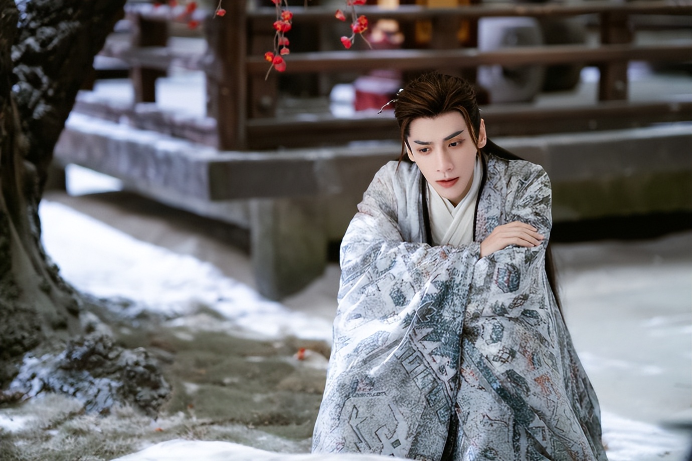 Luo Yunxi played Tantai Jin, but many people miss Runyu? - iNEWS