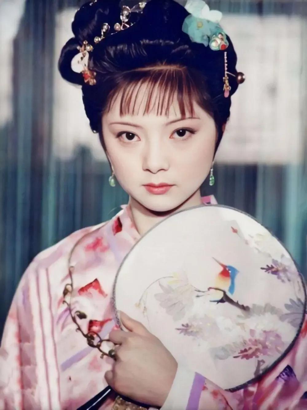 Sigh at the Red Chamber: Why does Wang Xifeng support Lin Daiyu instead ...