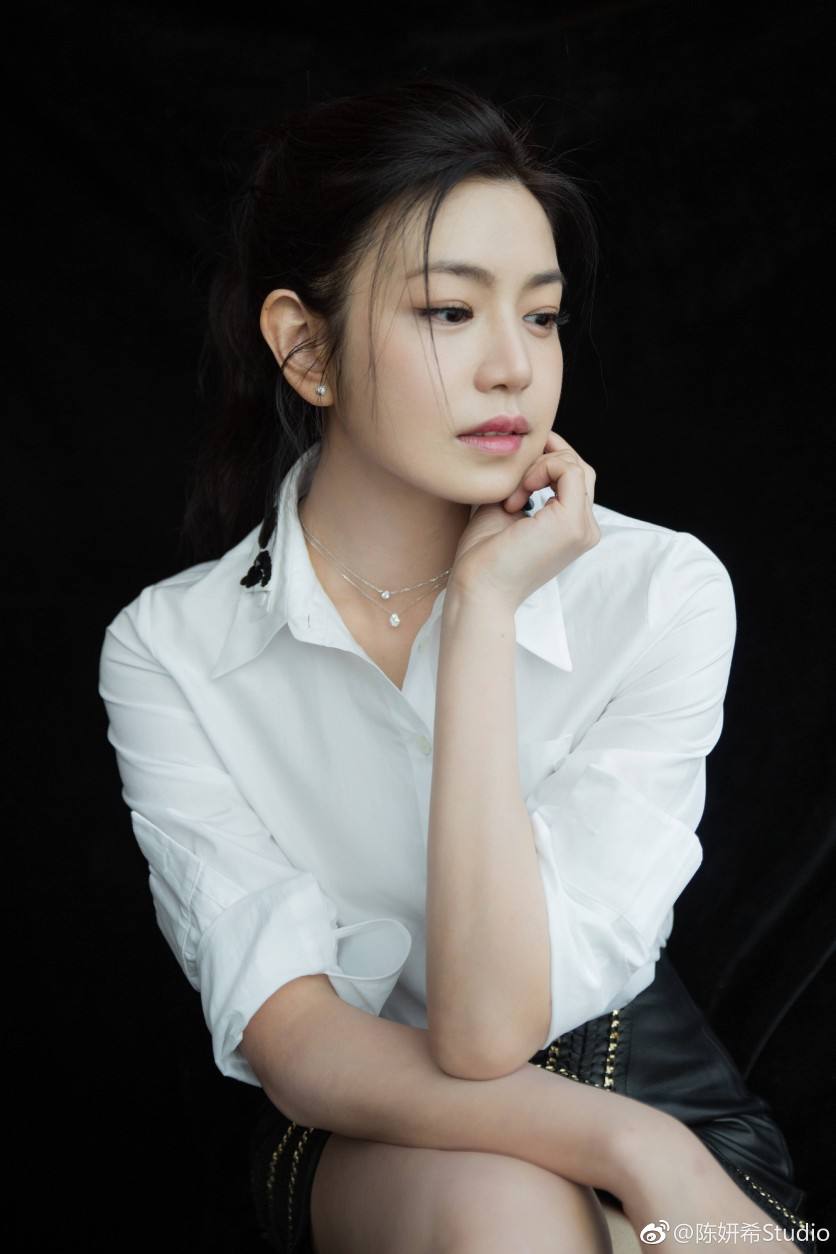 Actress Clothing - Michelle Chen - iMedia