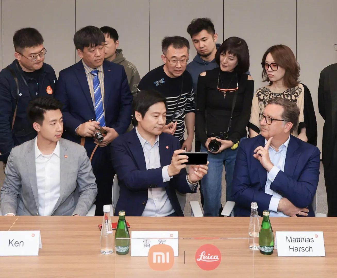 Steady! Mi 13 Ultra official announcement: 1 IMX 989+3 IMX 858, won ...