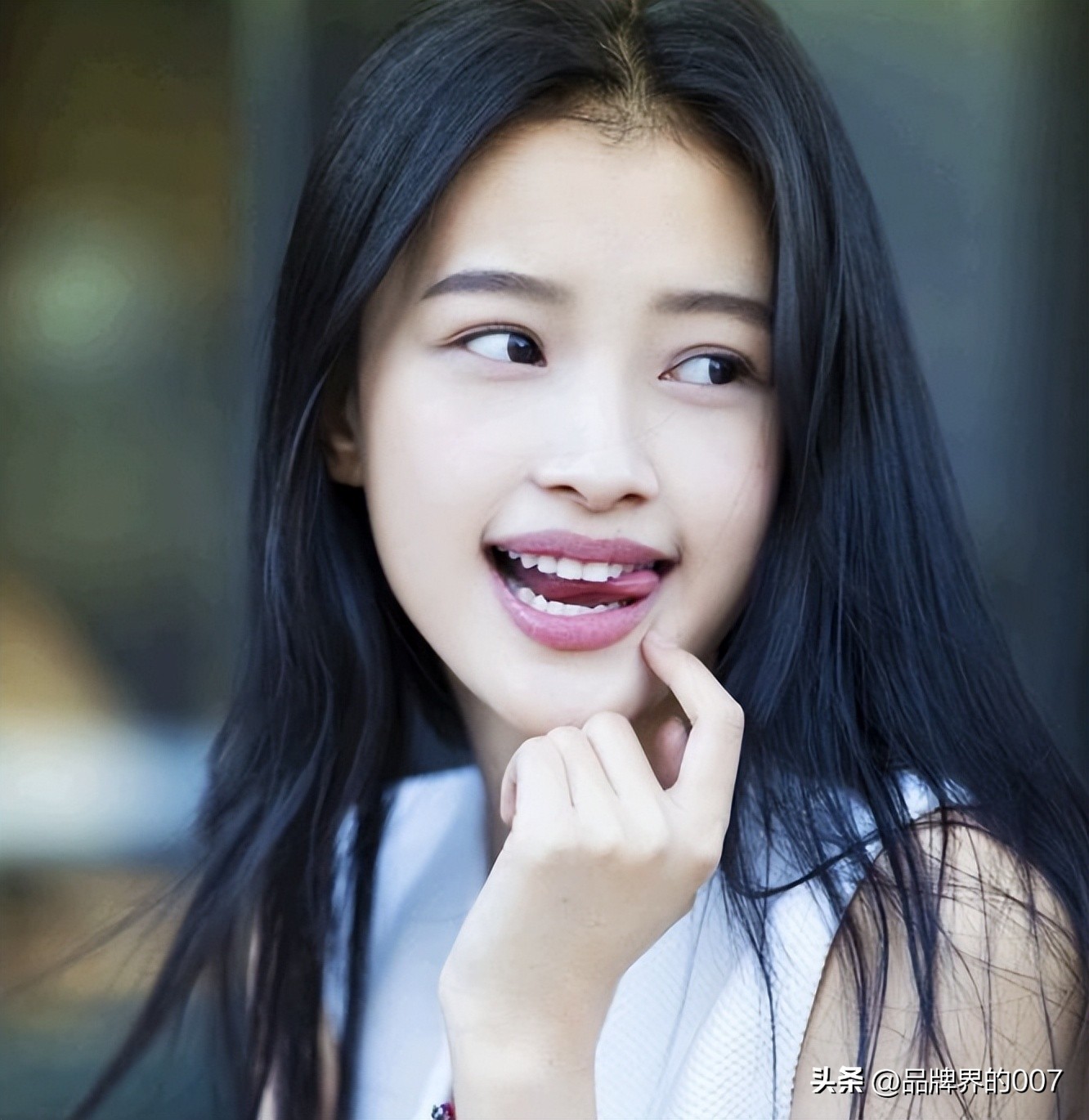 Sun Yi, the "princess of the golden circle", gave up her property after ...