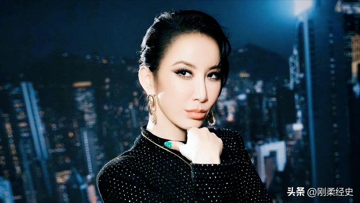 Coco Li slapped "The Voice" directly in the face, and ripped off the ...