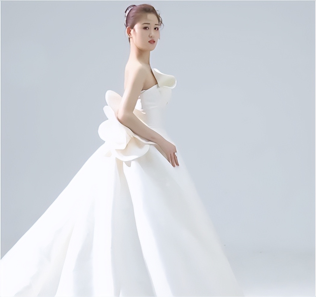 Chen Meng posted a color ultrasound report, which is a twin with double ...