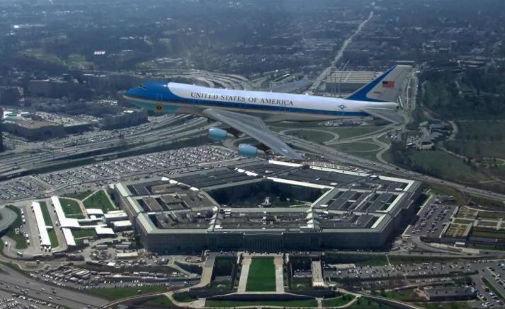 The heart of the United States, the Pentagon, the largest office ...