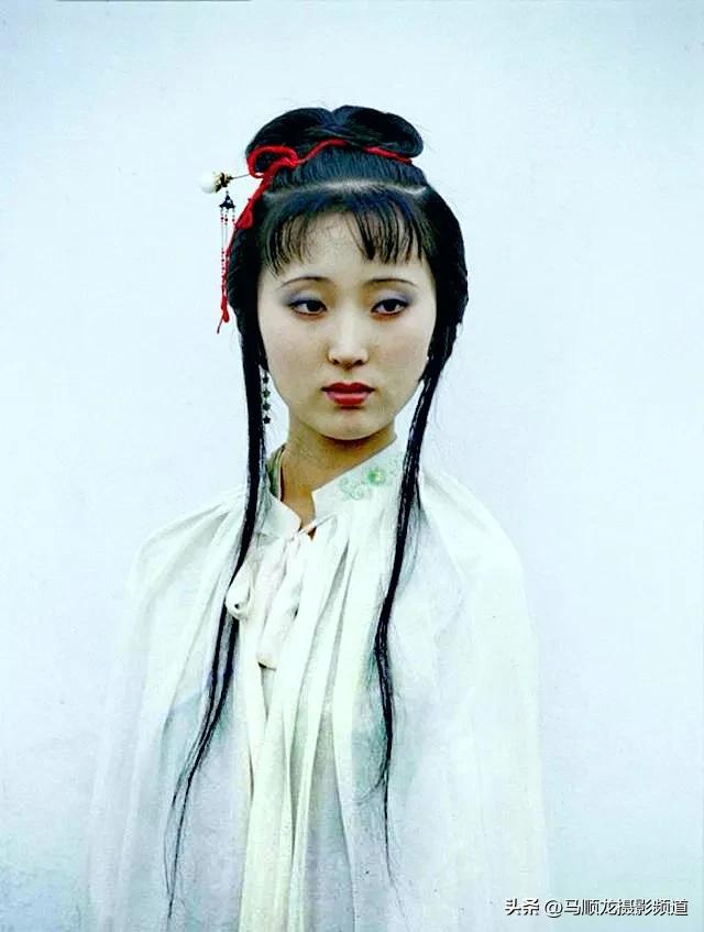 "Dream of Red Mansions" Chen Xiaoxu - iNEWS