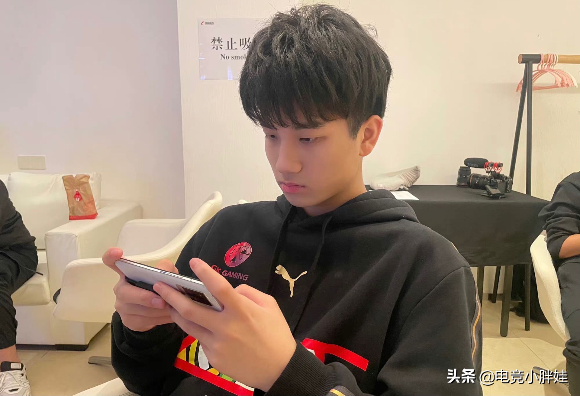 TTG successfully won WE 3 to 1, the position of XYG's "third" is not guaranteed, and it must be ...