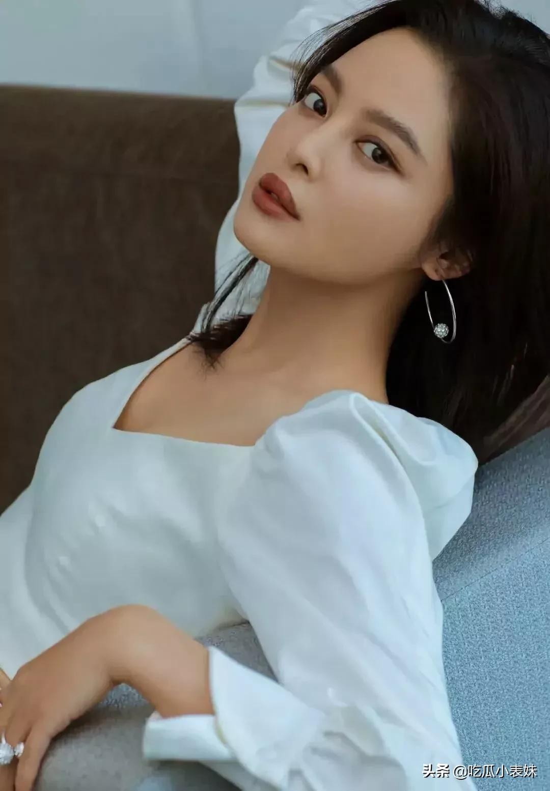 Xin Zhilei, hot body, wild and tempting - iNEWS