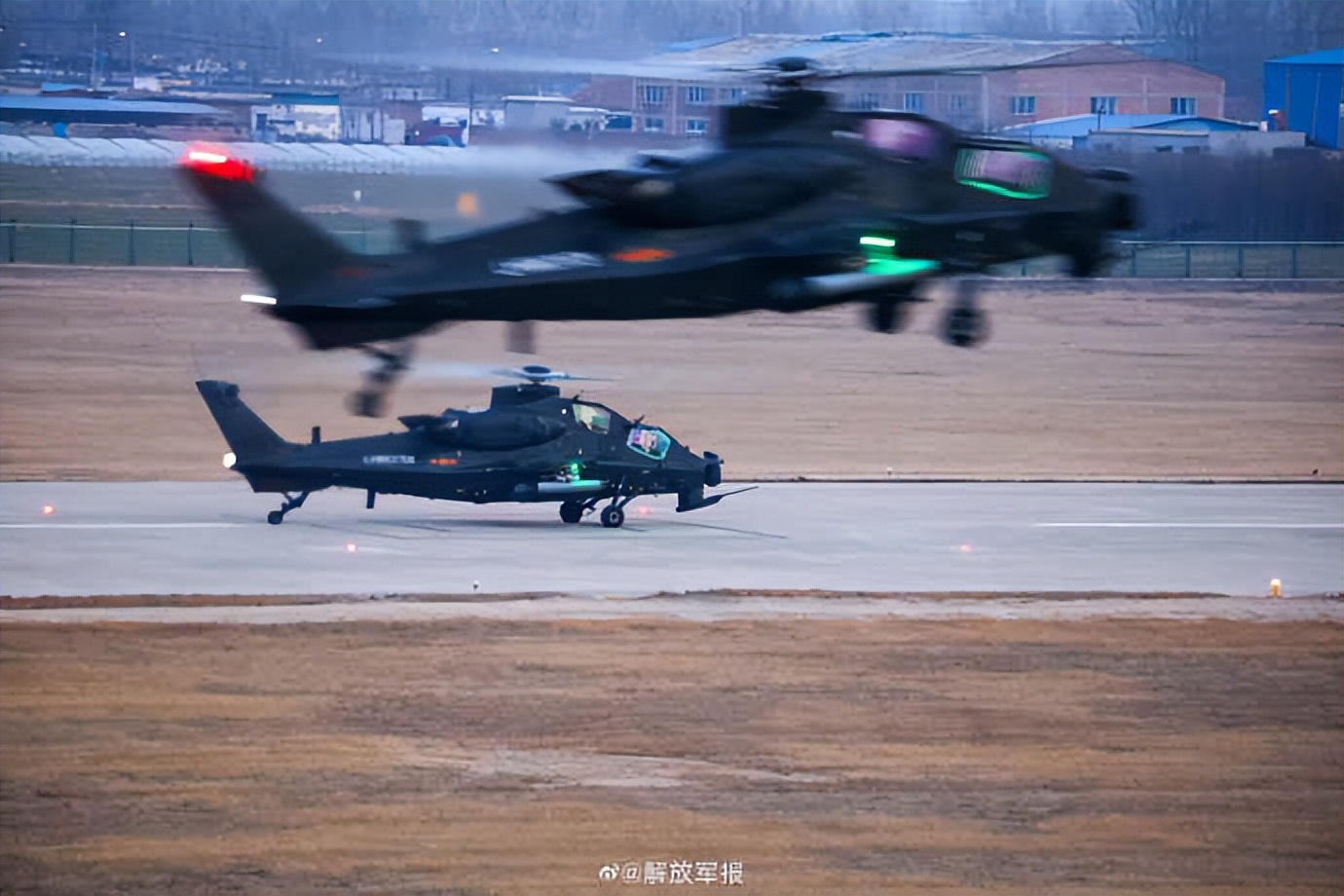 The cool big picture of the flight training of the army aviation ...