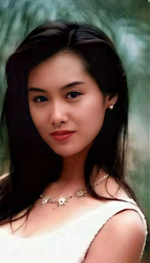 "Merry Girl" Athena Chu: Shooting tertiary films, falling in love with ...