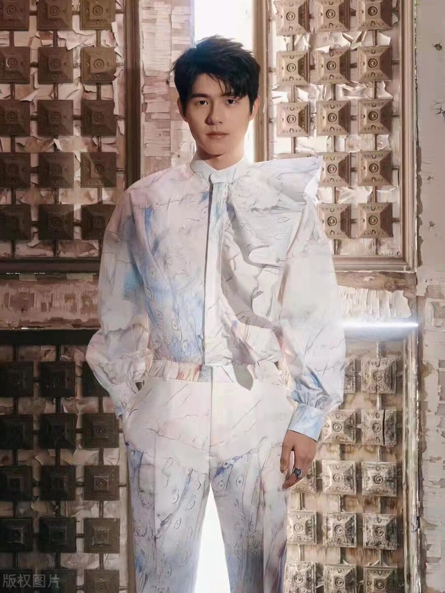 Liu Haoran is very handsome - iNEWS